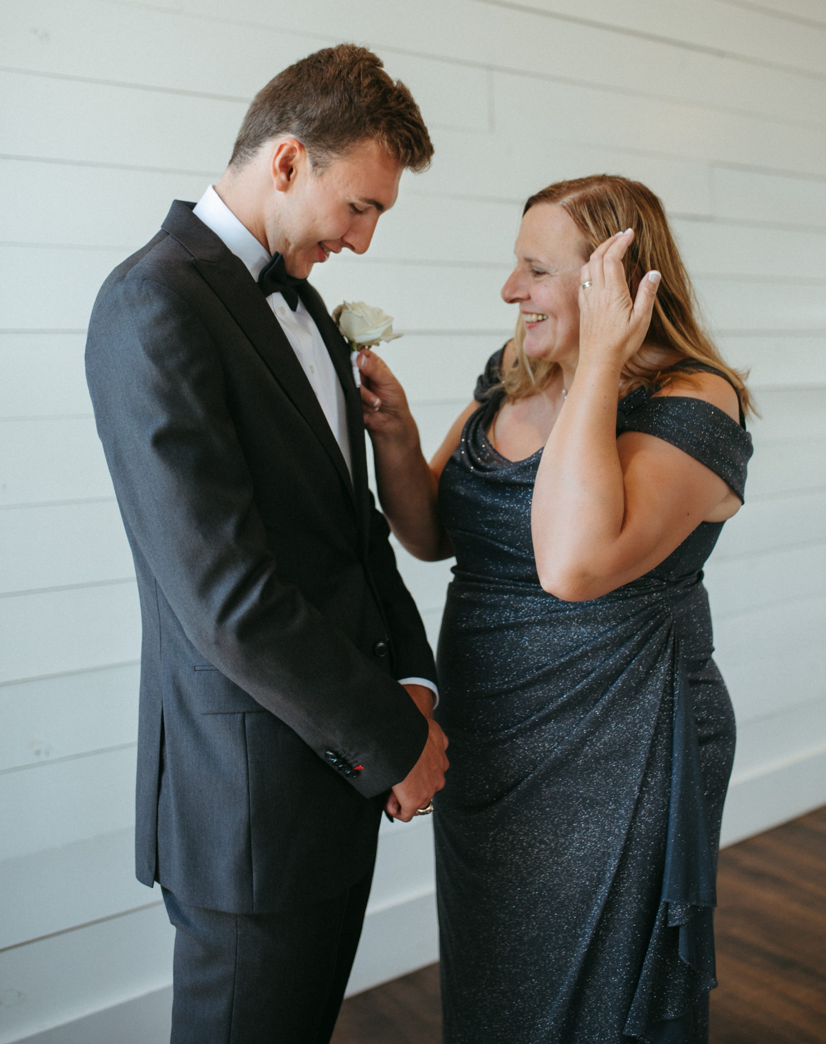 ATX Summer Wedding HighPointe Estate | Addie + Ben ...