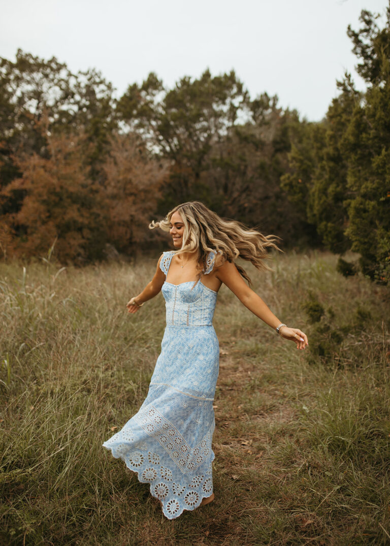 Circle C Senior Session - faithelliottphotography.com