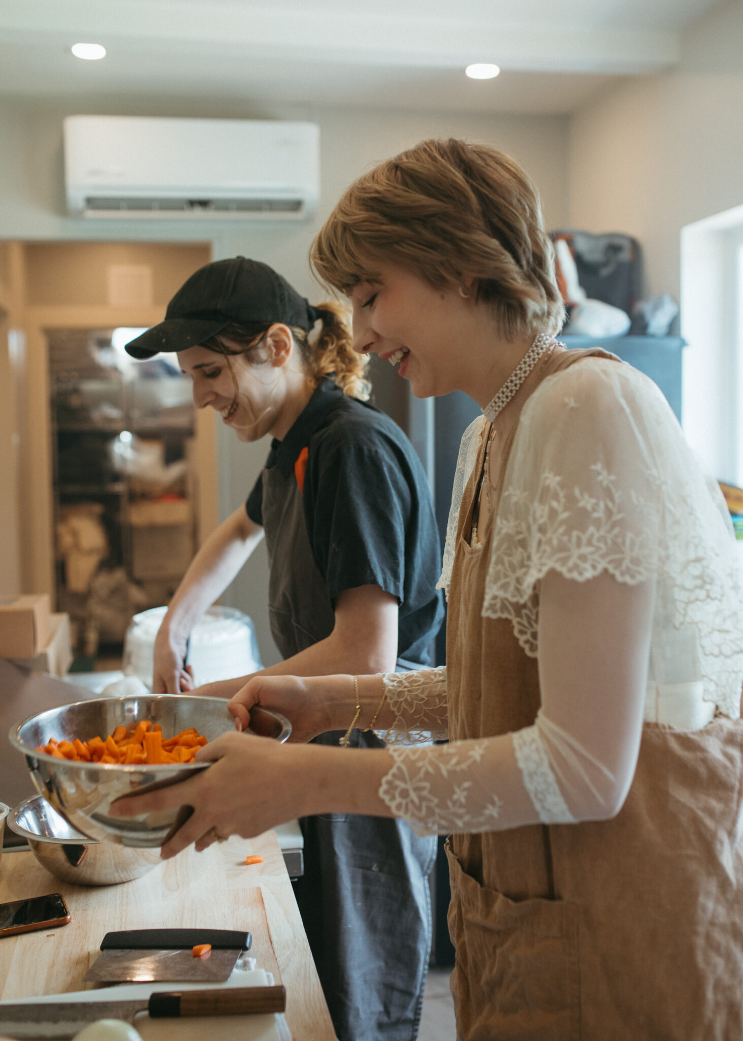 Eclectic Intimate Wedding | Hope & Roe | - faithelliottphotography.com