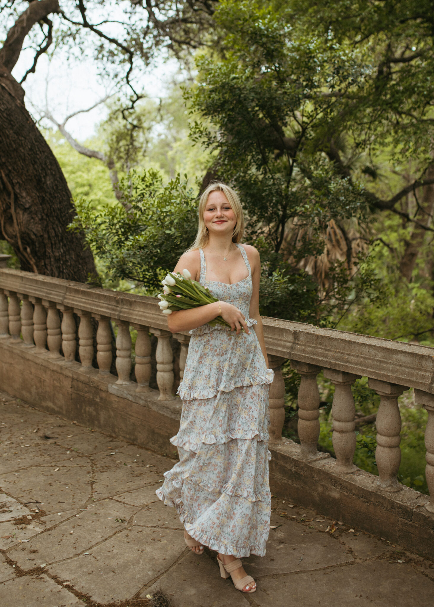 Laguna Gloria Senior Session - faithelliottphotography.com