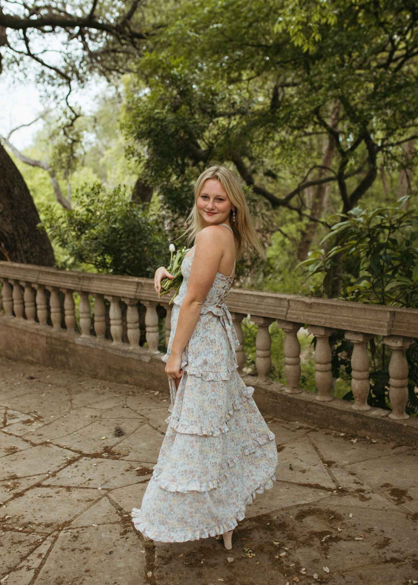Laguna Gloria Senior Session - faithelliottphotography.com